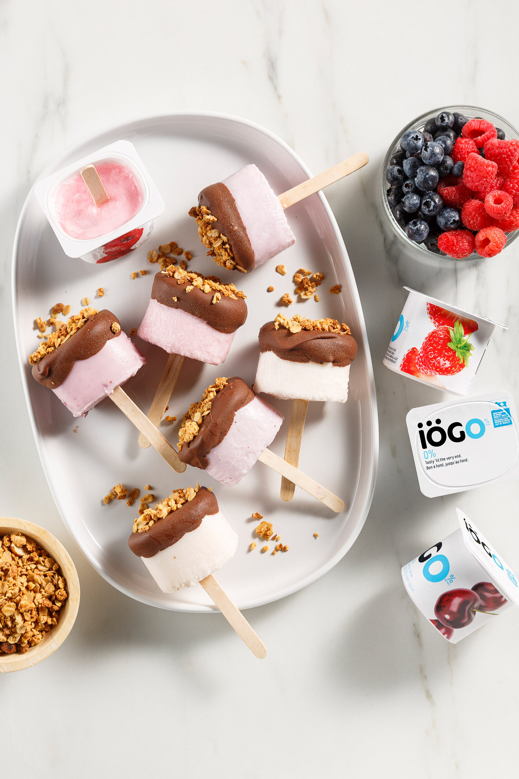 Frozen yogurt ice pops - IÖGO